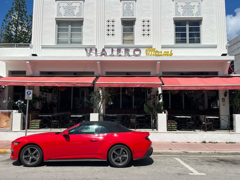 48 Hours In Miami On A Budget: My Personal Experience - Nayawalk